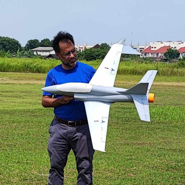 3D Printed RC Plane - OWL ViperJet - 70mm EDF | OWLplane.com